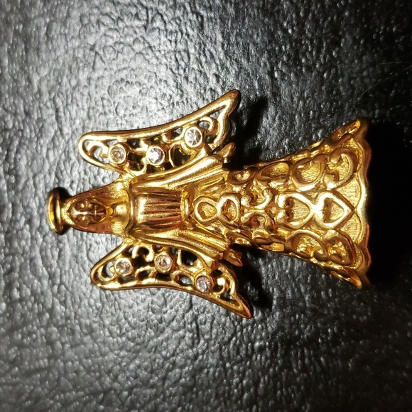 Monet | Jewelry | Vintage Monet Angel Brooch | Poshmark